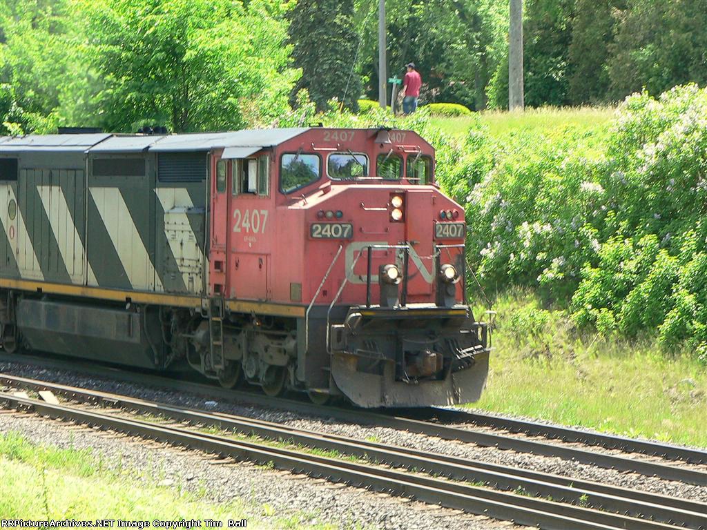 CN 2407